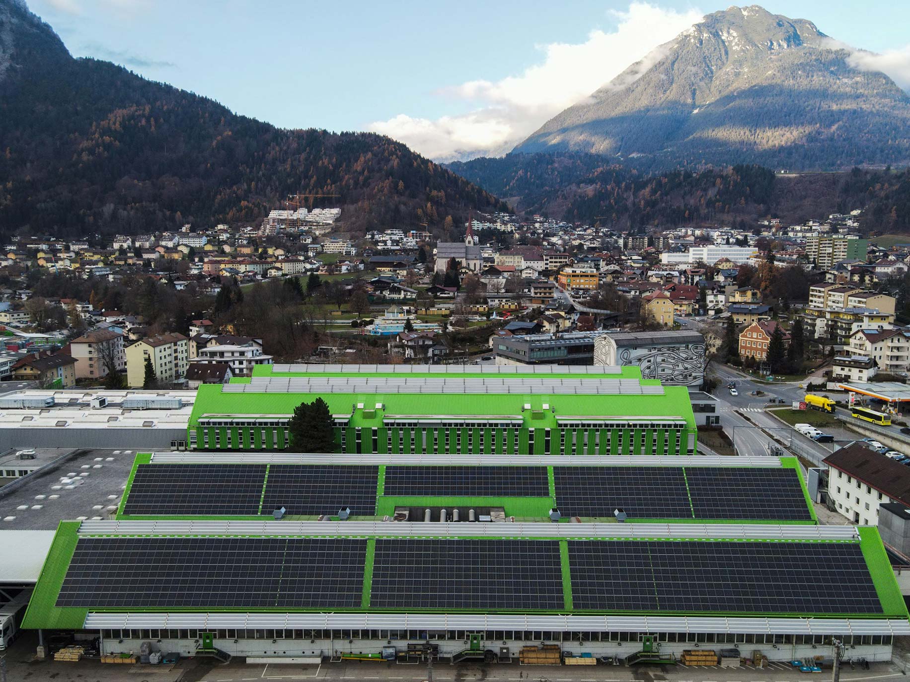 Hydrogen moves INNIO's Jenbacher site closer to climate neutrality | INNIO